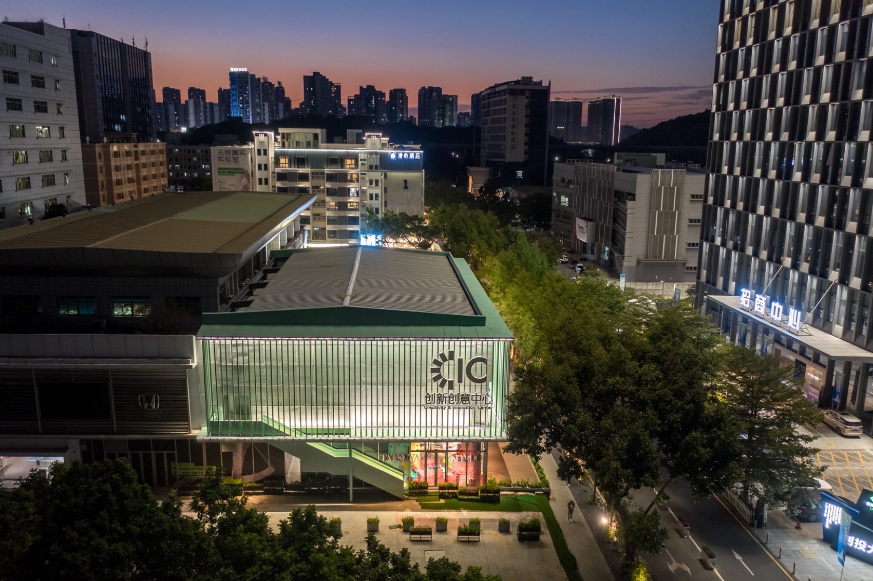 Longcheng CC Creative District by Cube Design - 谷德设计网