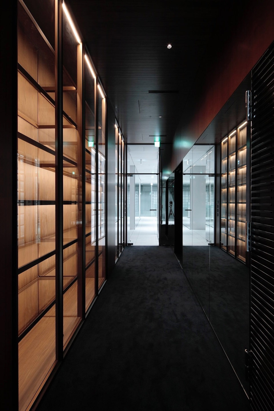 MONOSPINAL ,Tokyo by Makoto Yamaguchi Design - 谷德设计网