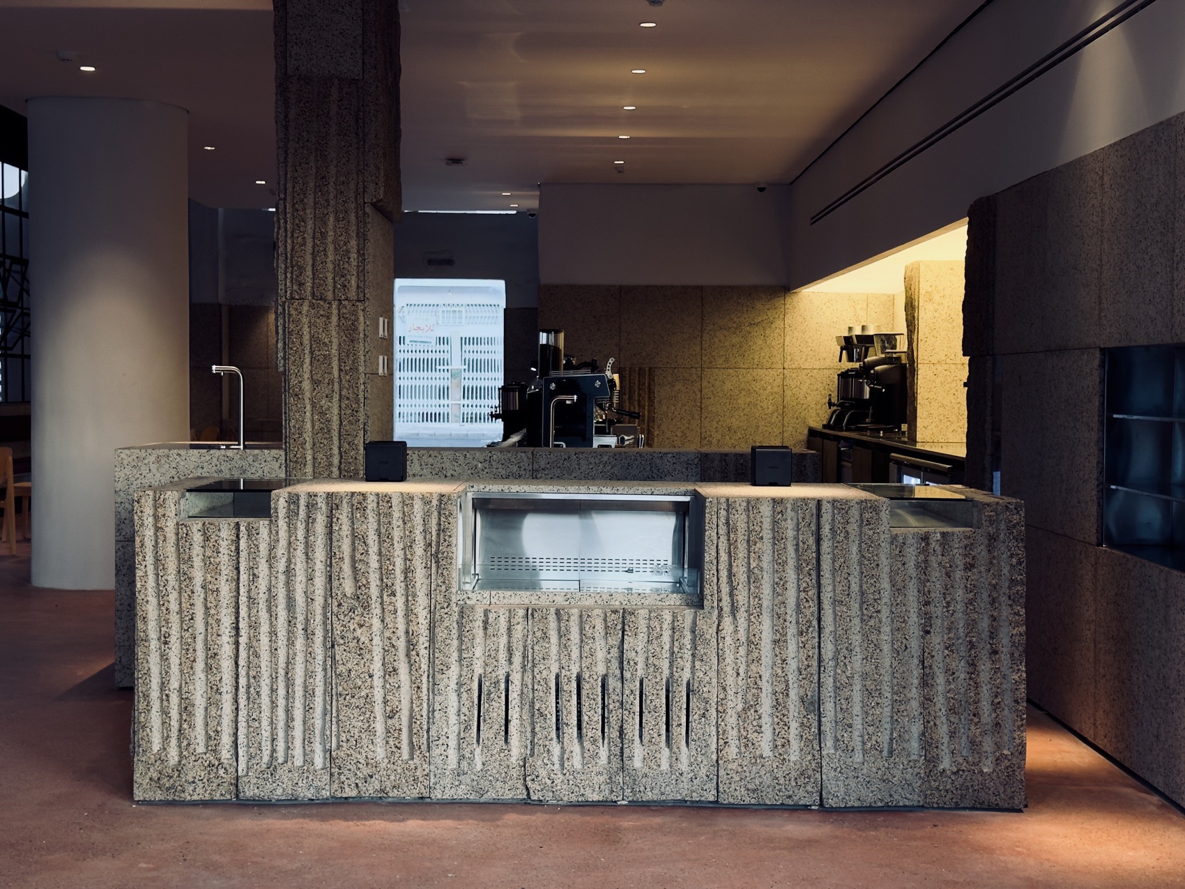 Camel Step Coffee Roasters Shop, Hail by Faris Alosaimi - 谷德设计网