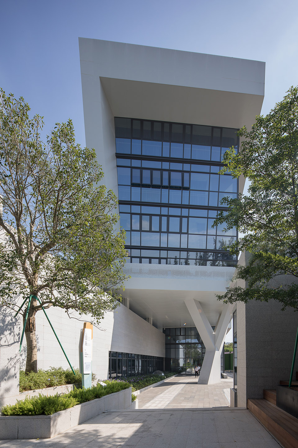 SUSTECH Affiliated Experimental School by Cube Design - 谷德设计网