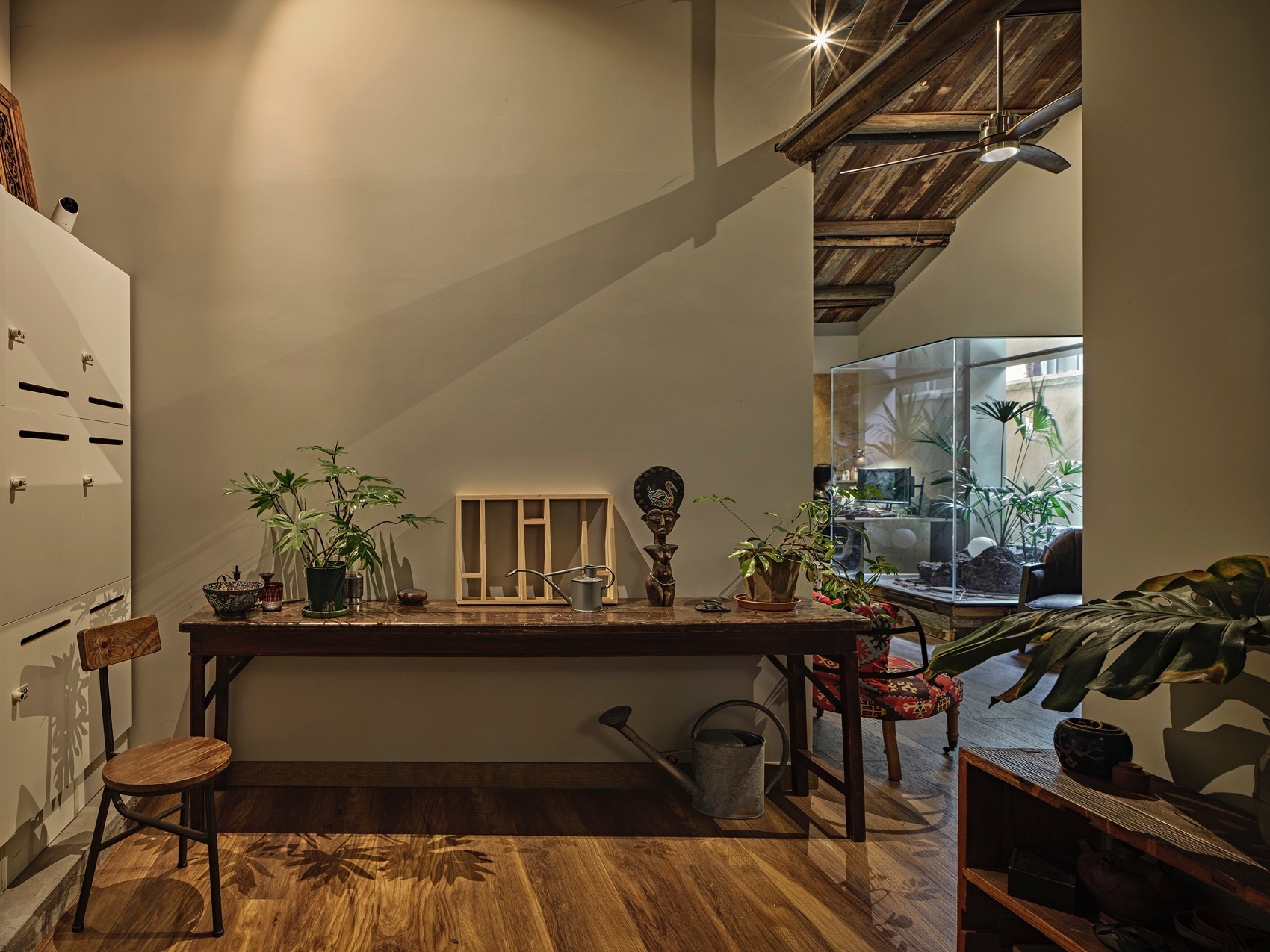 Old in the deep alley by Shanghai Shanxiang Architectural Design ...