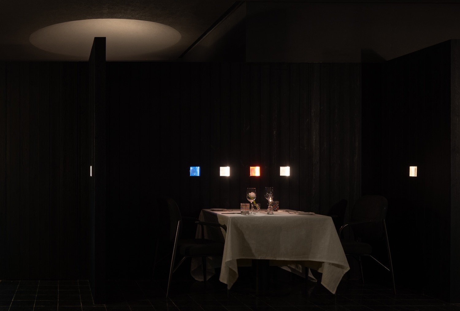 AMAZING FINE DINING RESTAURANT by Pures Design Ltd. - 谷德设计网