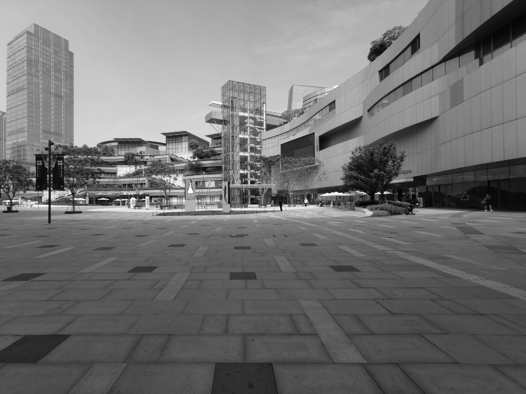 Chengdu Mixc Public Plaza Renovation by FLO - 谷德设计网