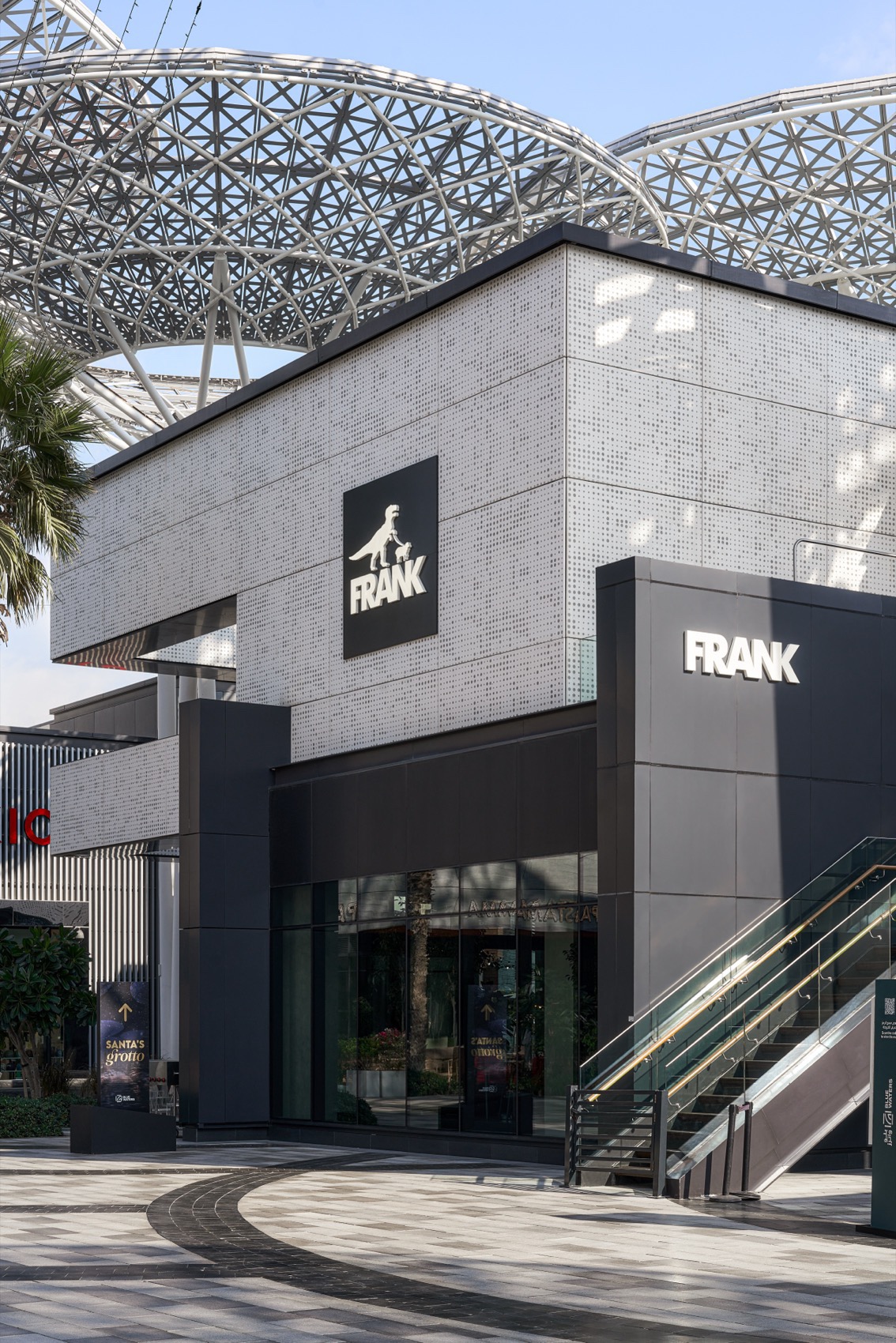 FRANK restaurant by DA bureau - 谷德设计网