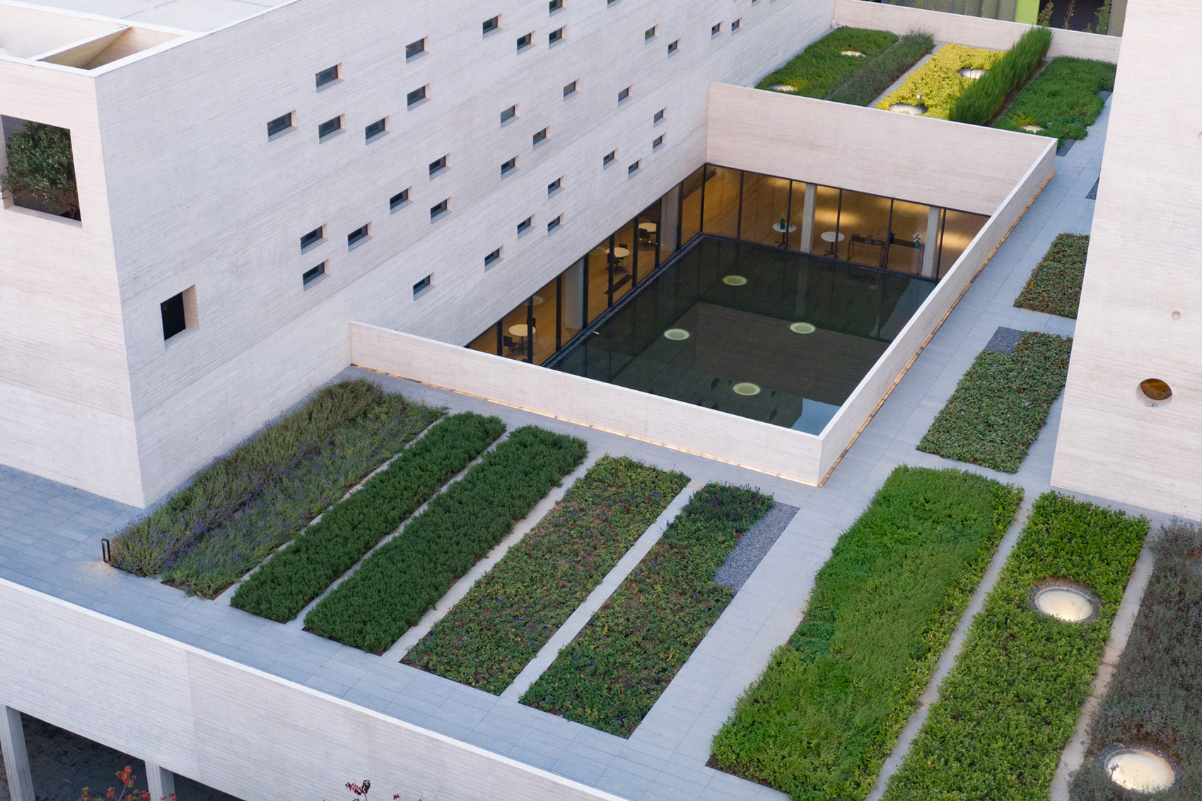 Suzhou Mountain Bilingual School Landscape by Z’scape - 谷德设计网