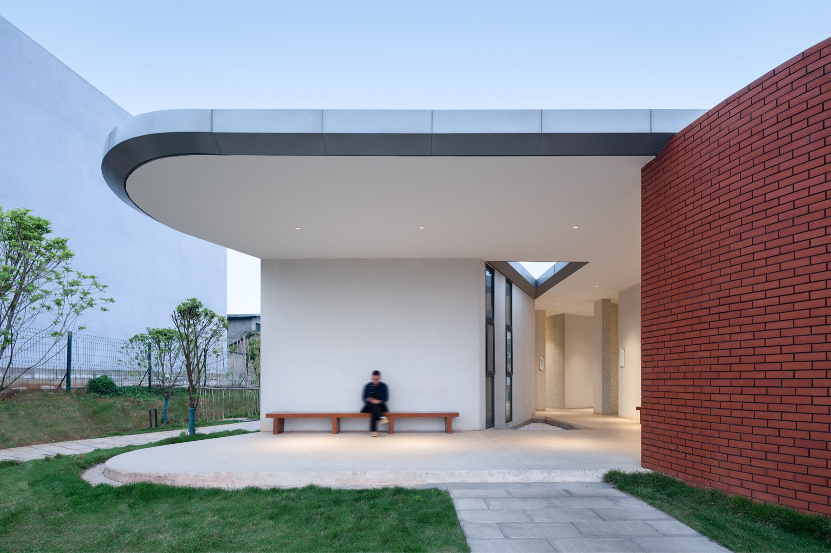 Auxiliary Buildings of Liangzi Lake Changling Ferry by UPA - 谷德设计网