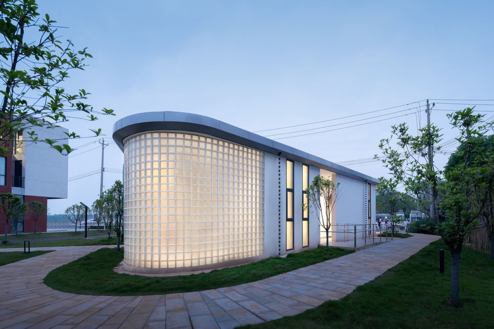 Auxiliary Buildings of Liangzi Lake Changling Ferry by UPA - 谷德设计网