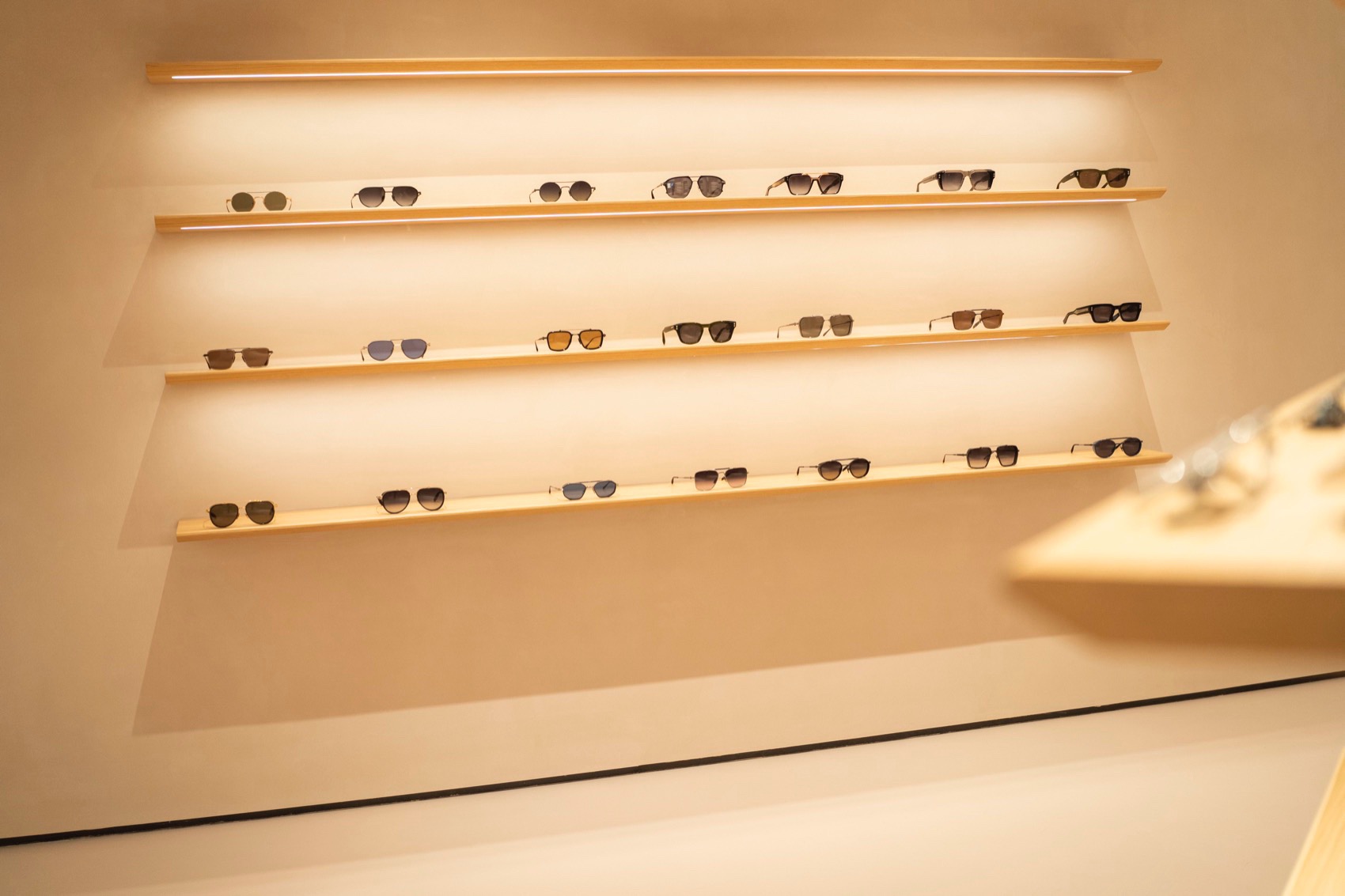 AB Premium Optics by W+W Architects - 谷德设计网