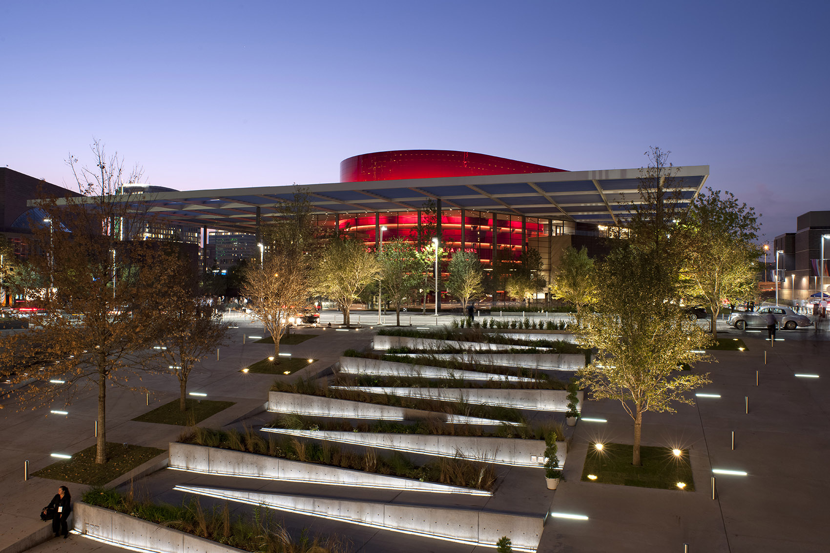 Winspear Opera House by Foster + Partners - 谷德设计网