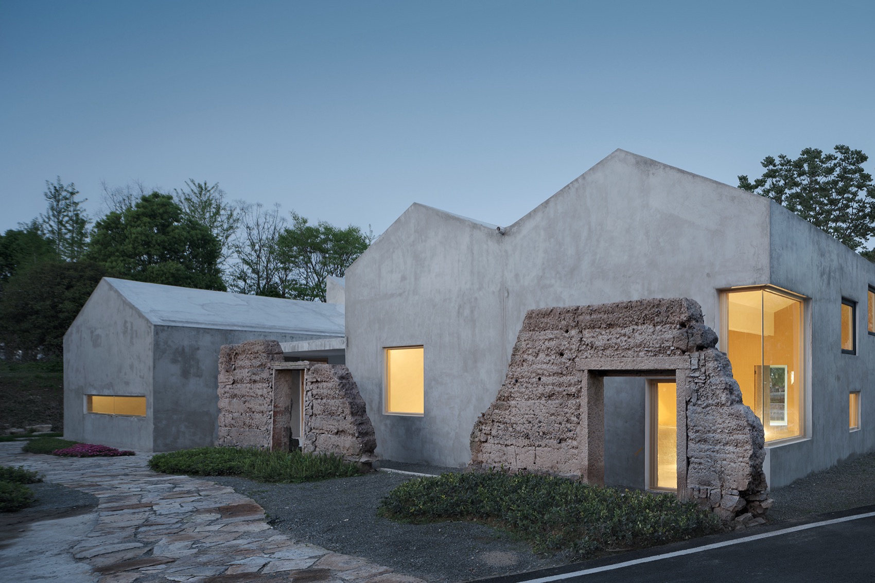Villagers’ Home in Wanghu Village by The Architectural Design ...