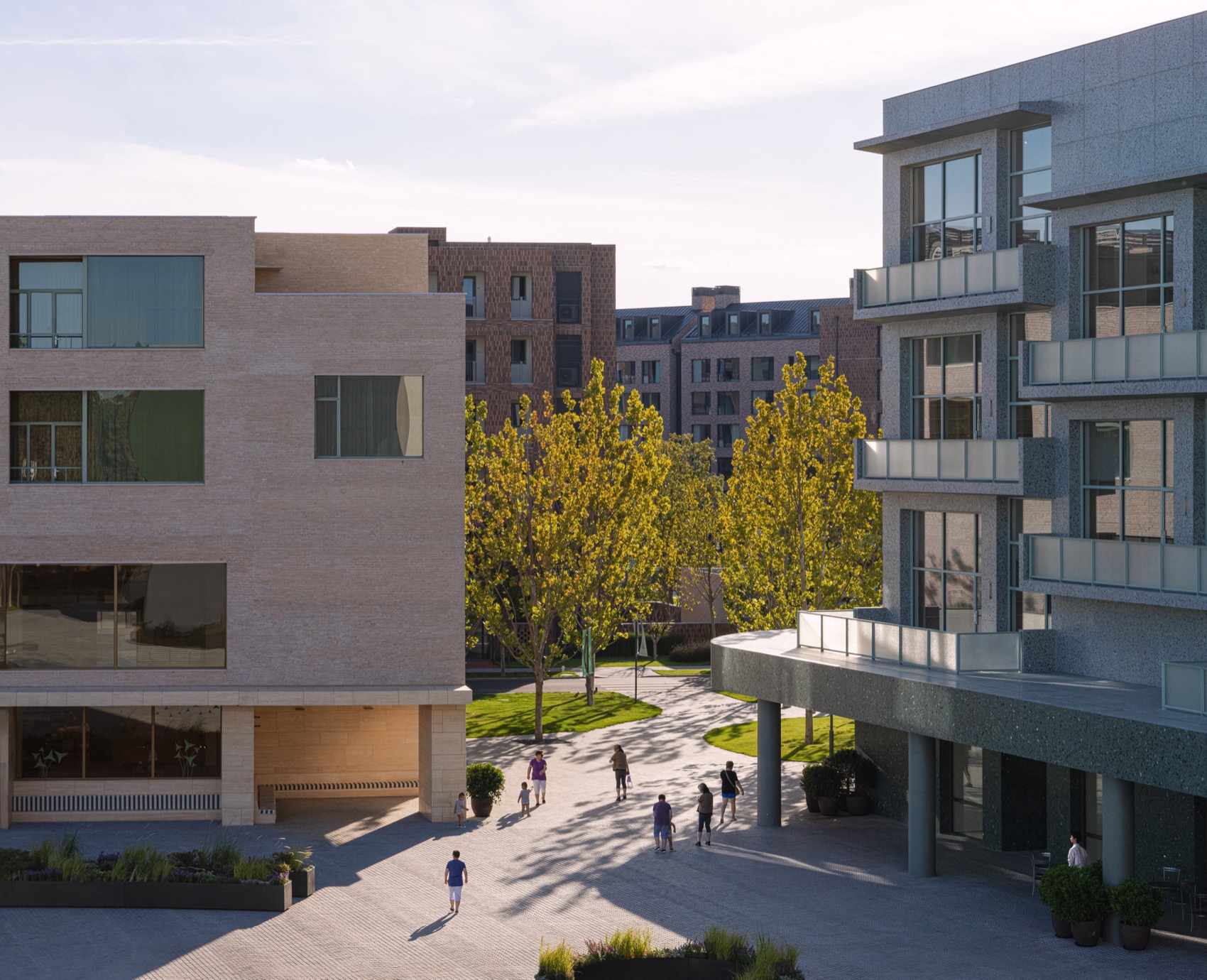 Aranya Youyi Bay Community, Mi Casa Su Casa Club Hotel, and Juanzong Apartment by genarchitects ...