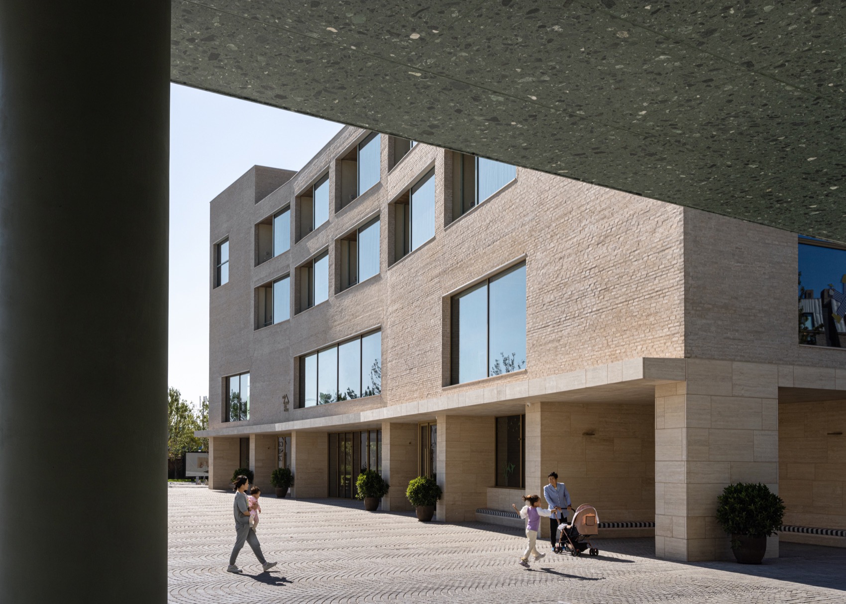 Aranya Youyi Bay Community, Mi Casa Su Casa Club Hotel, and Juanzong Apartment by genarchitects ...