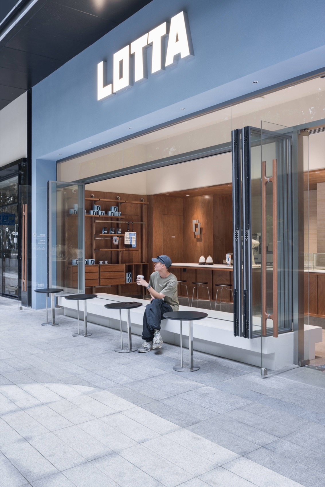Lotta Anju Bowen Store by Ruhaus Studio - 谷德设计网