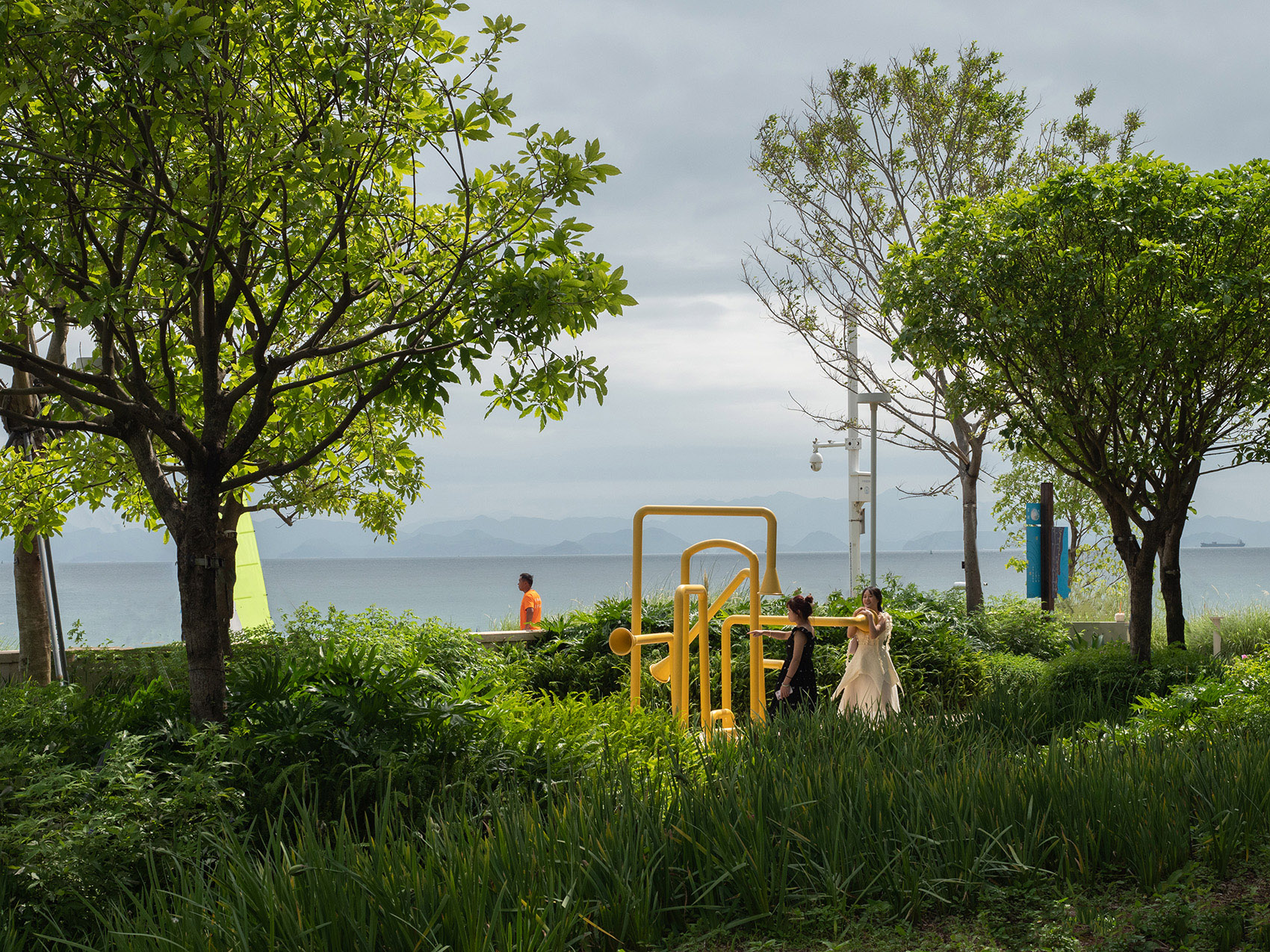 East Sea Dike Renovation Project (Phase III), Guanhu East Section by ...