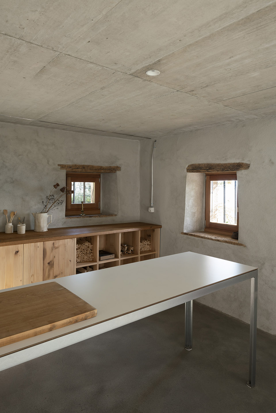 Alpine Chalet CPL by Ralph Germann architectes - 谷德设计网