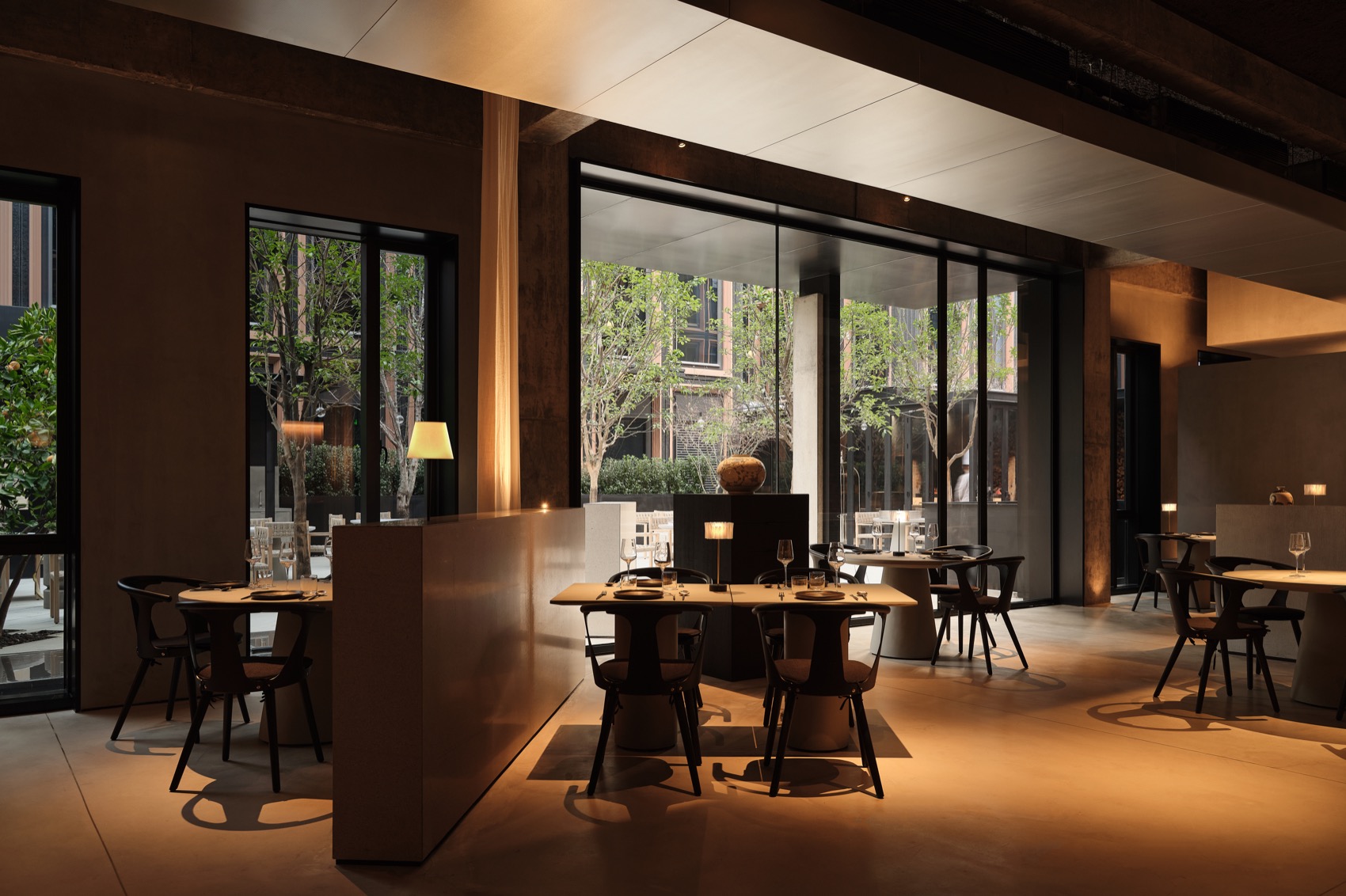 ‘shy table’ restaurant, China by Studio8 Architects - 谷德设计网
