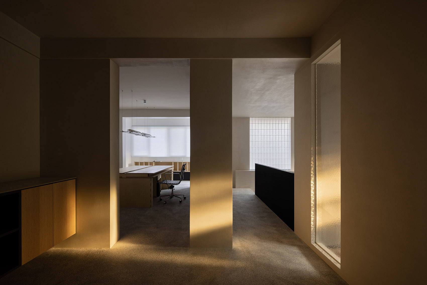 Yanji Office by Yanji Design Studio - 谷德设计网