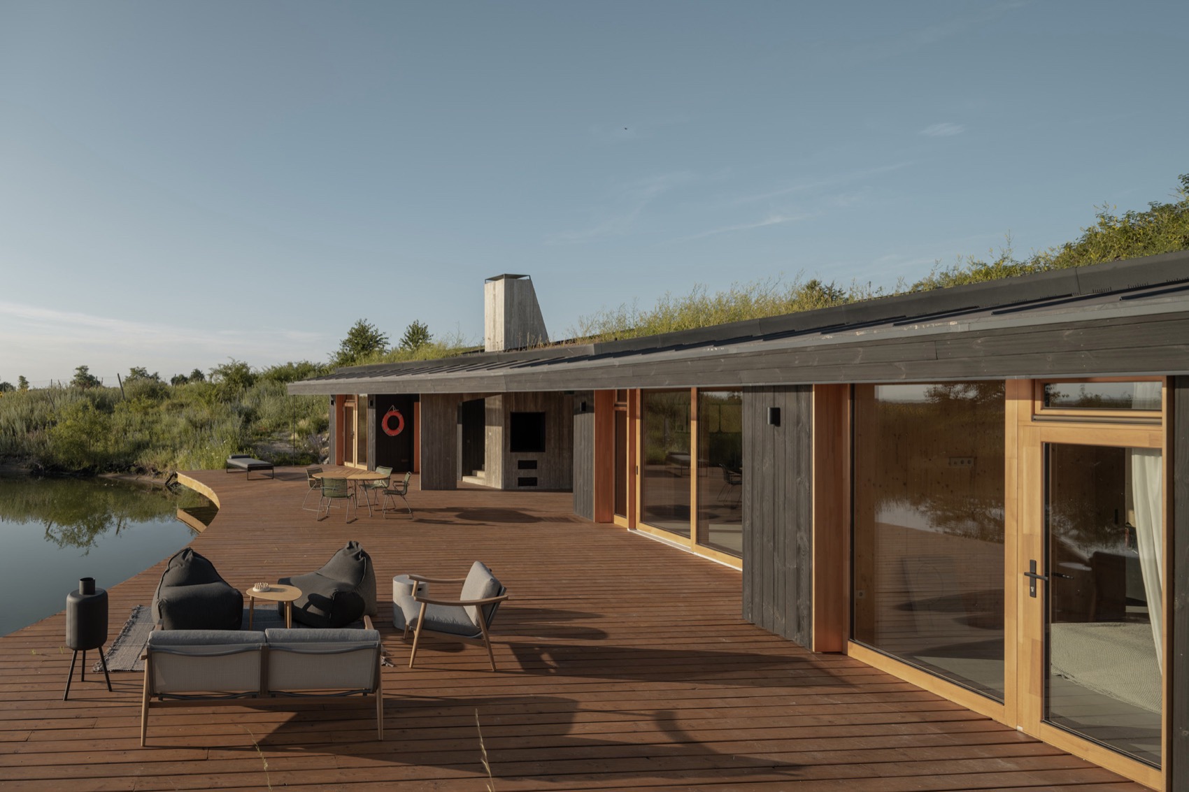 CLT house by Hello Wood - 谷德设计网