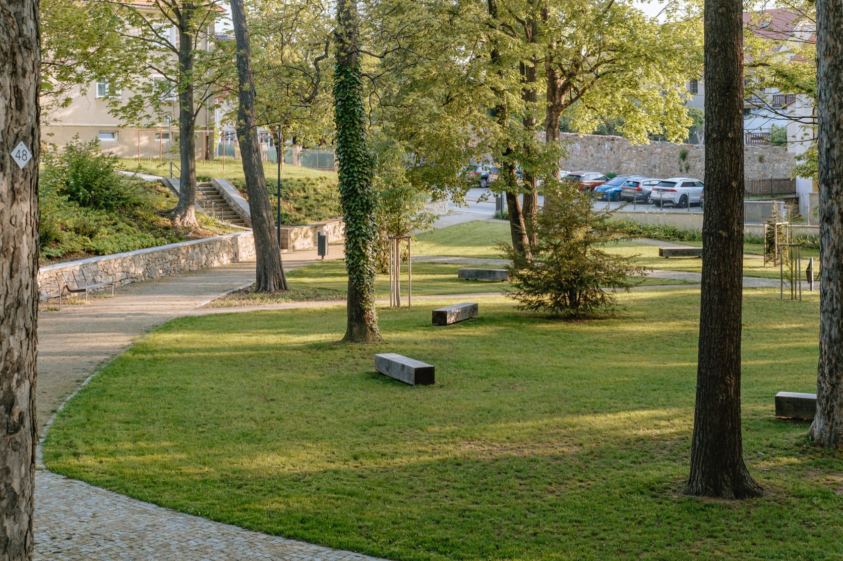 Revitalisation of Stéphanie’s Park by M2AU - 谷德设计网