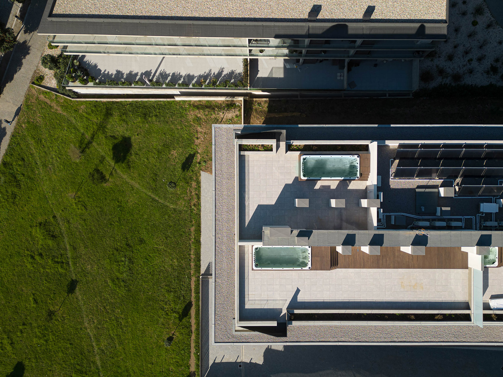 Seashore Building by Atelier d’Arquitectura Lopes da Costa - 谷德设计网
