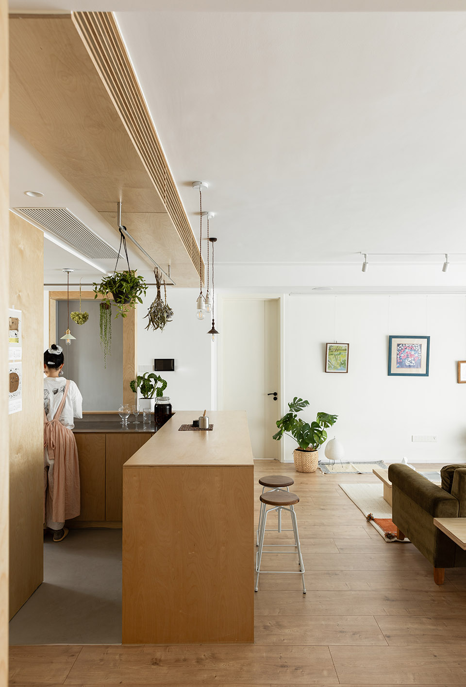 Partial Renovation Of TUTU’s New Home By WD Studio - 谷德设计网