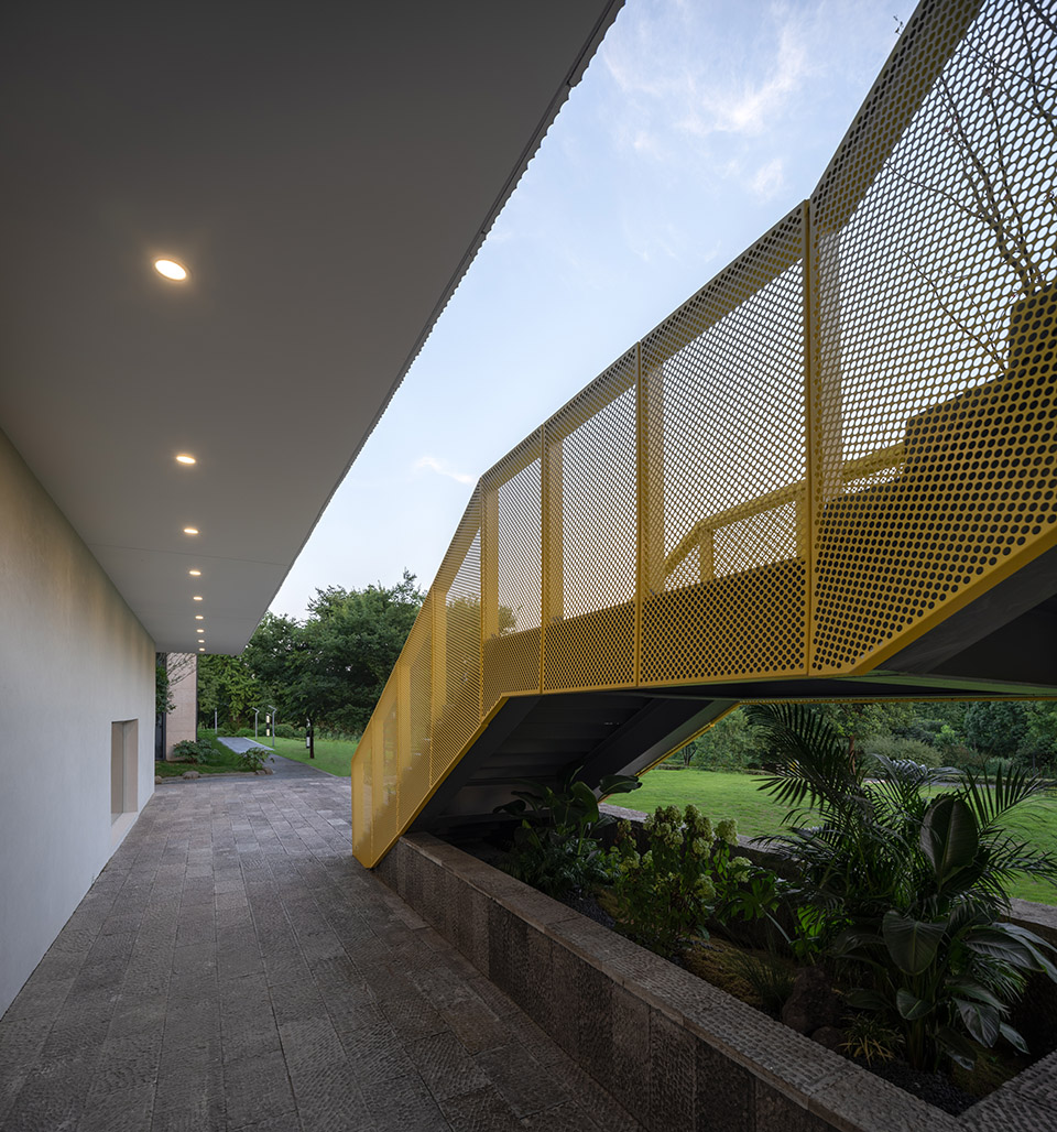 Zhejiang Green Rural Revival Program (Yucun) Pavilion by Du Chunyu team ...