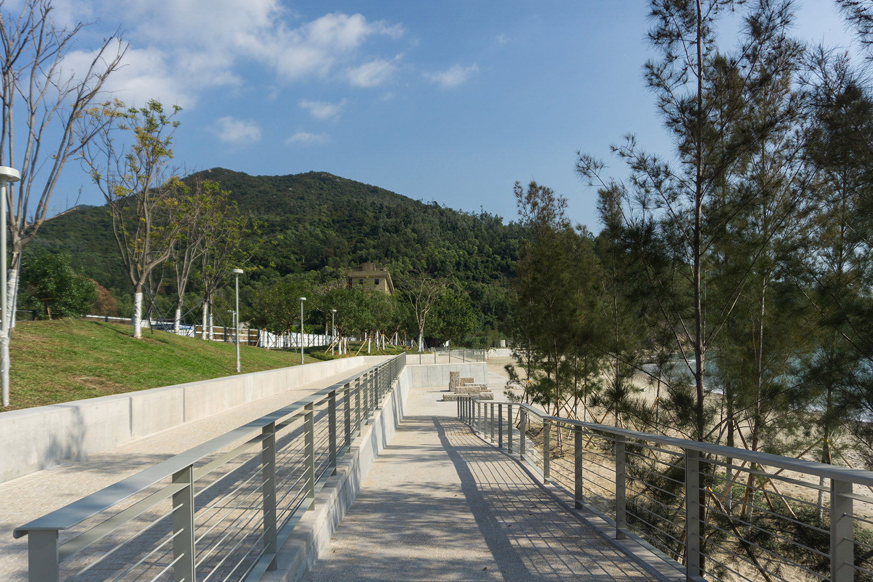 East Sea Dike Renovation Project (Phase III), Guanhu East Section by ...