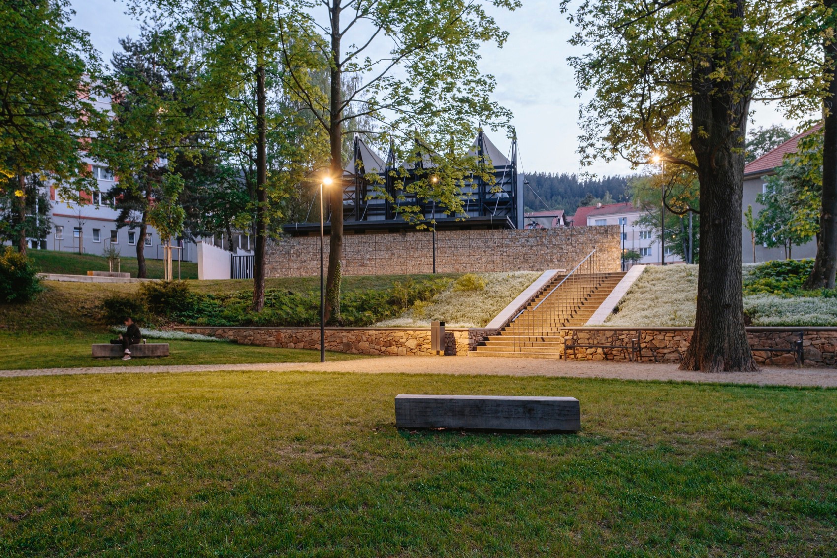 Revitalisation of Stéphanie’s Park by M2AU - 谷德设计网