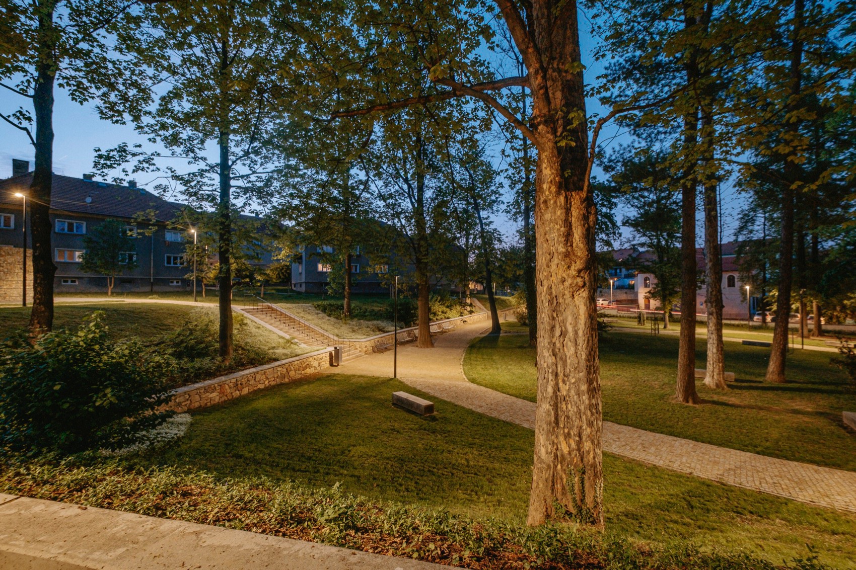 Revitalisation of Stéphanie’s Park by M2AU - 谷德设计网