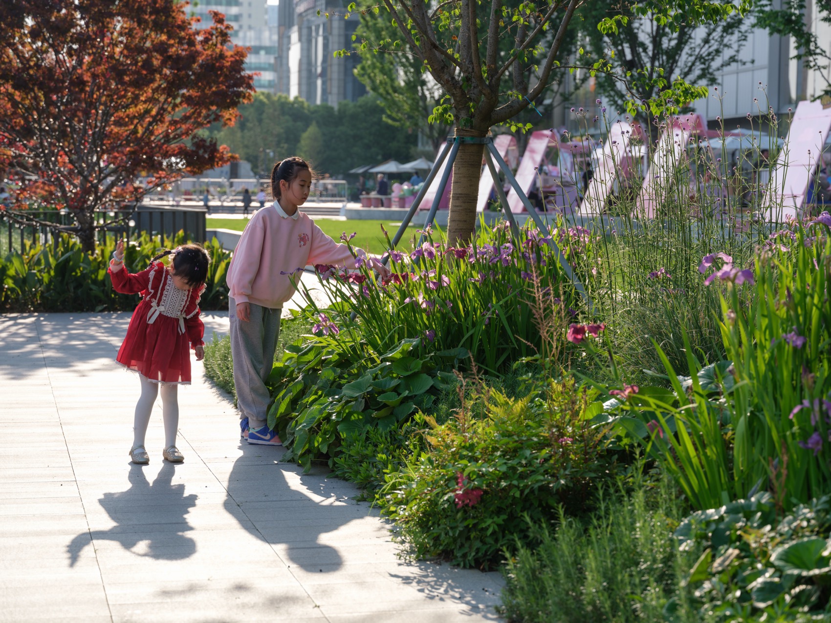 The MixC Wuxi Binhu Landscape Design by PLAND - 谷德设计网