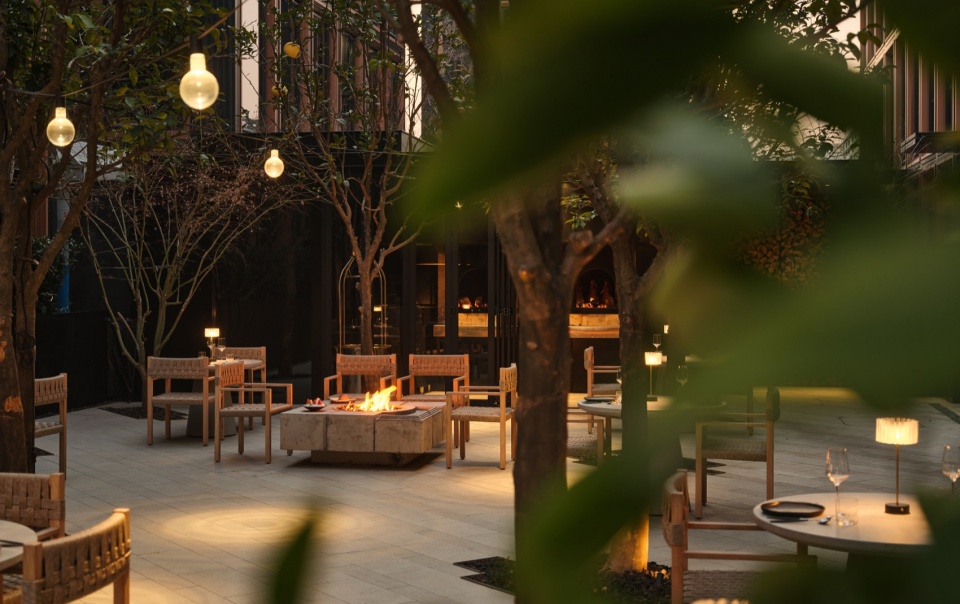 ‘shy table’ restaurant, China by Studio8 Architects - 谷德设计网