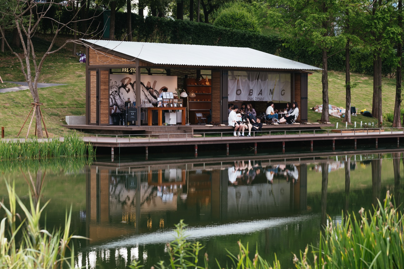 CPI’s New Retail Cluster Landscape Design by Yudao Landscape Design - 谷德设计网