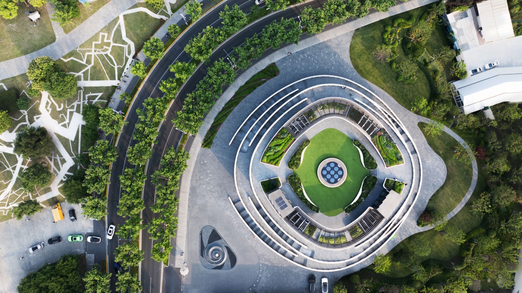 West Bund Orbit Landscape design by THLA - 谷德设计网