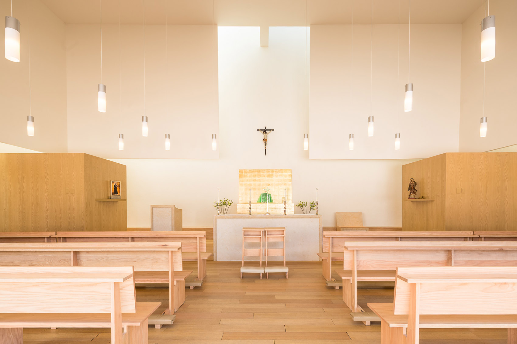 ORATORIO NSM by Jose Lombana Arquitectos - 谷德设计网