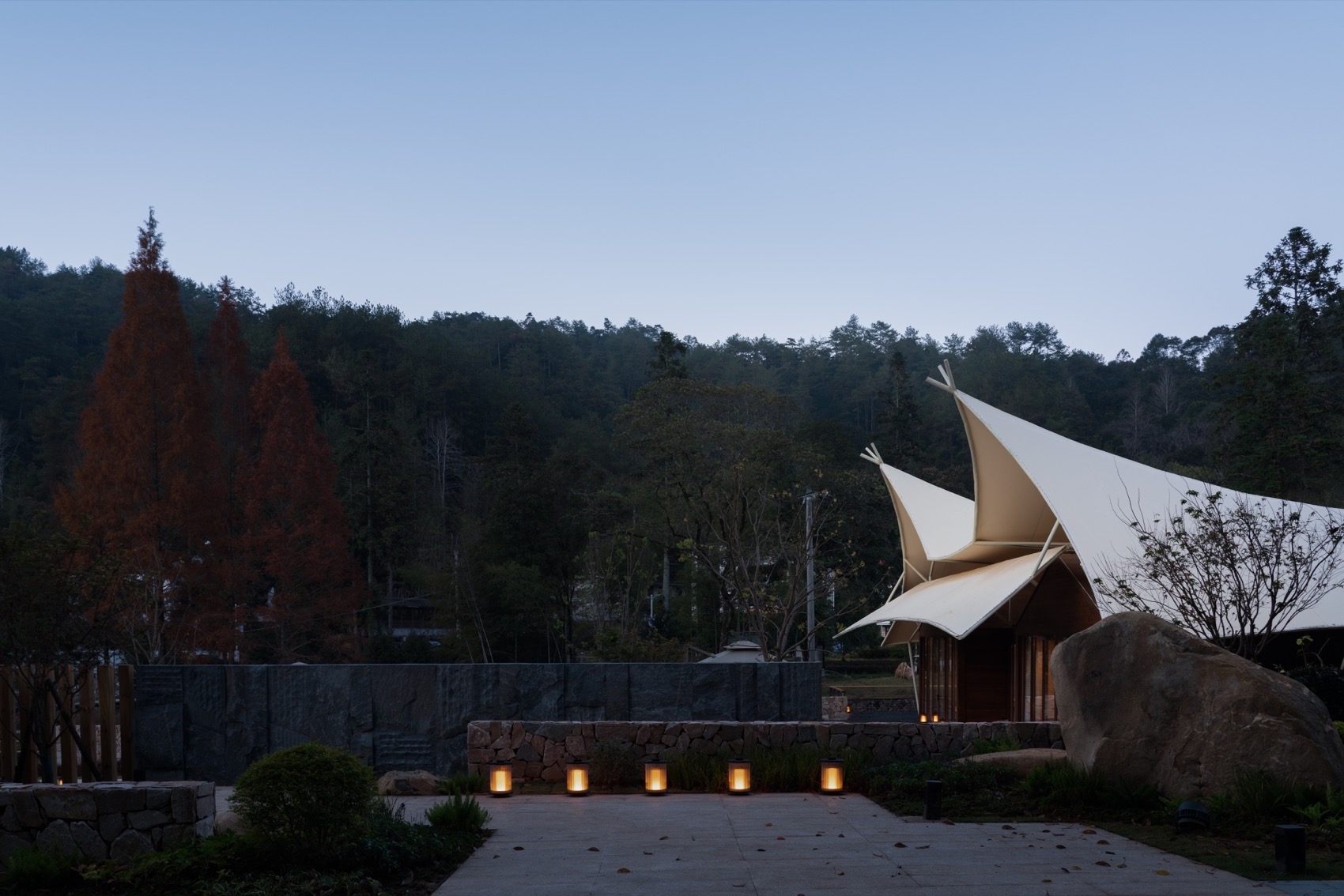 Shaowu City Erdu National Forest Health Tent Hotel by Dasong ...