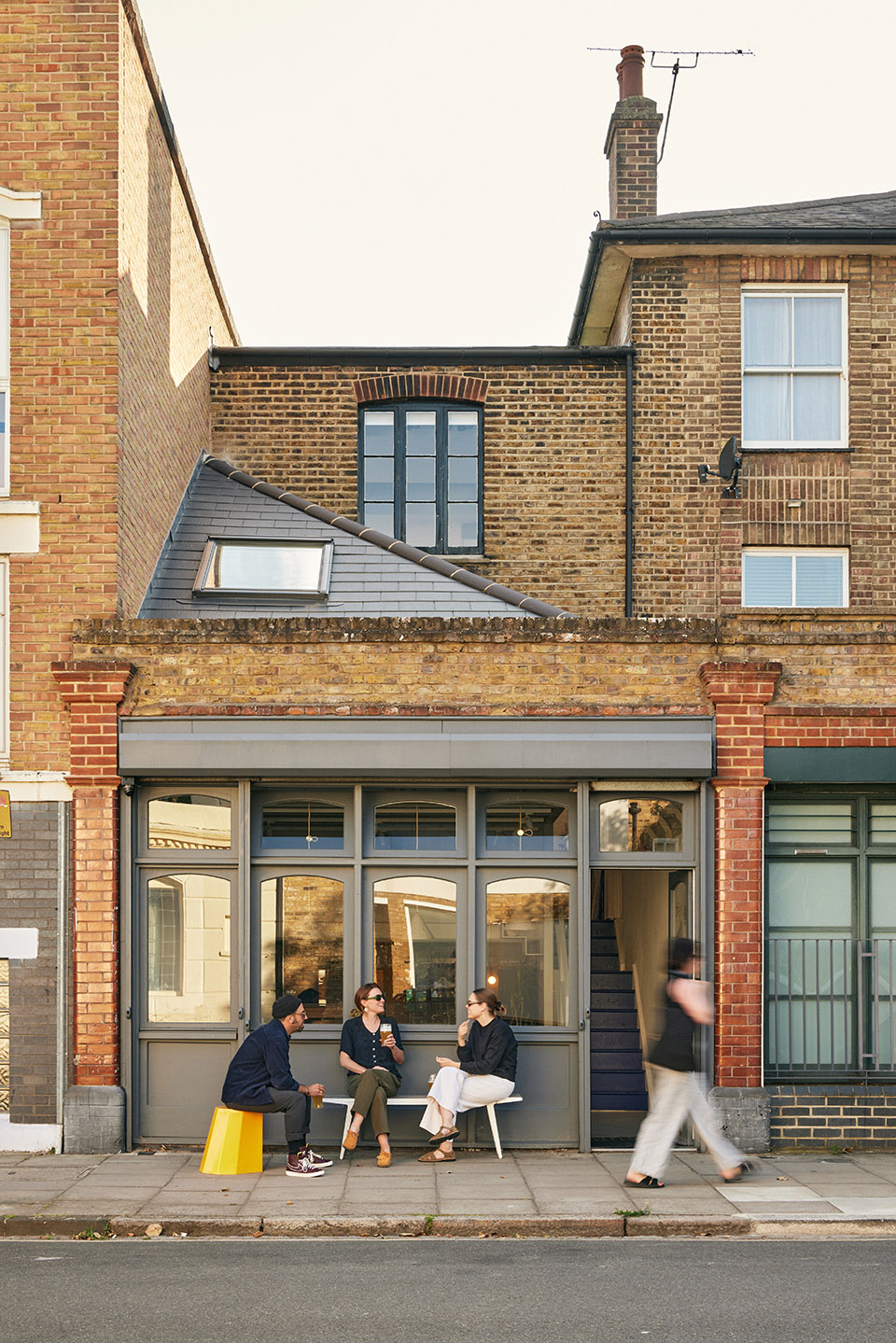 One and a Half CoWorking Studio by Trellik Design Studio - 谷德设计网