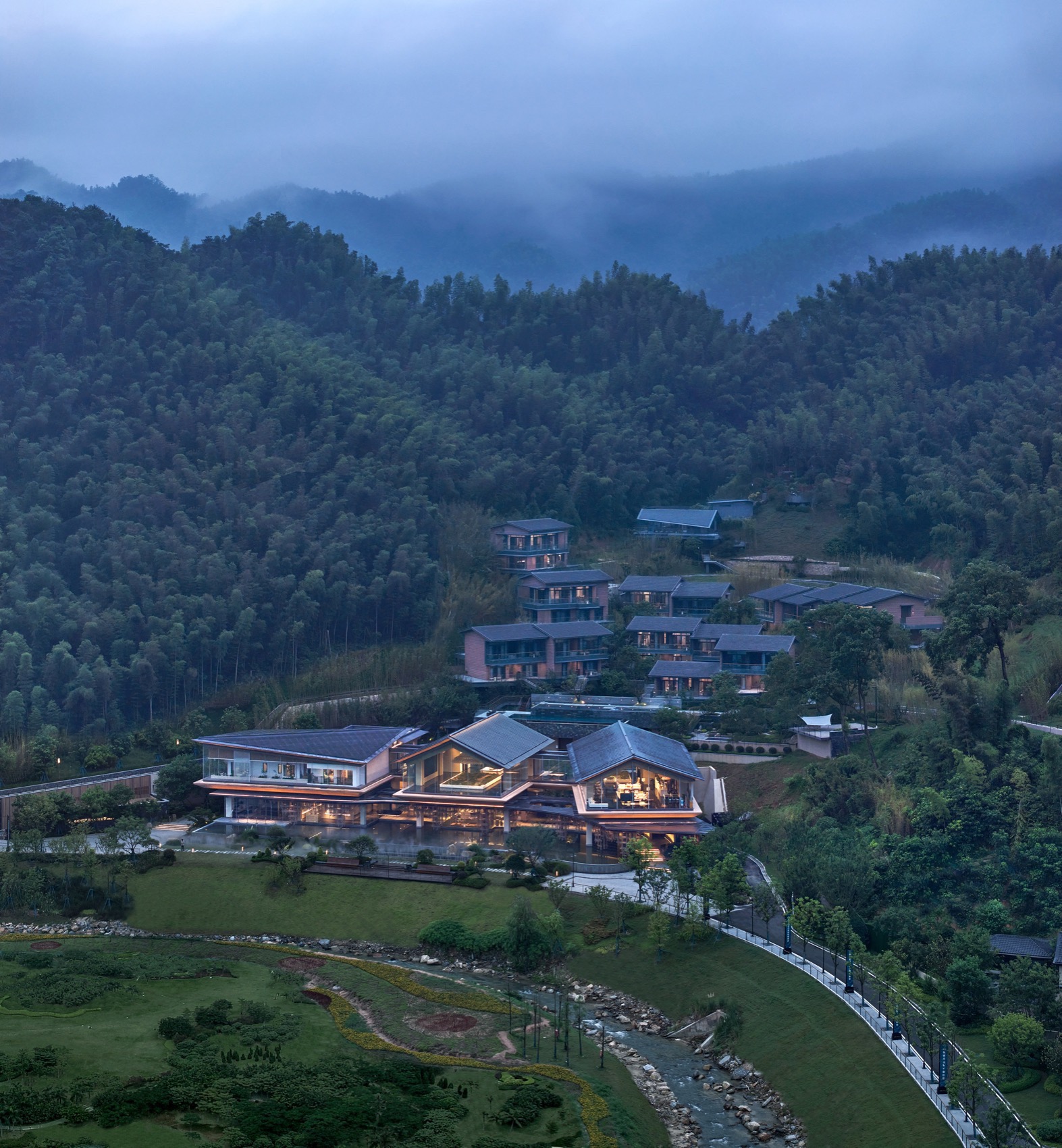 MingYueChuan·Infully Yunsu Hot spring Hotel by M.A.O.（Masters ...