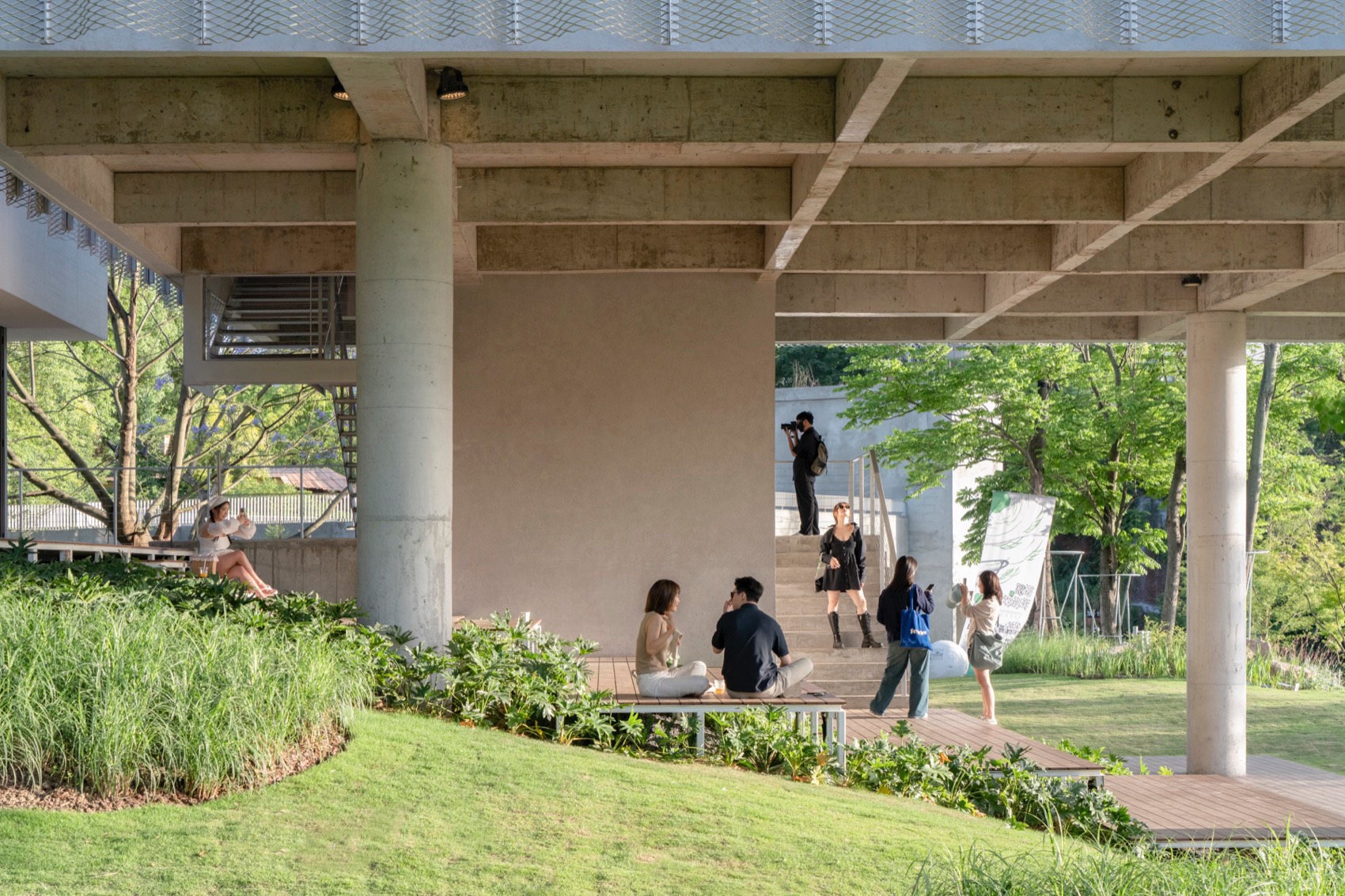 Luxe Lakes CPI SIGHT Art Center, China by VARI Design - 谷德设计网