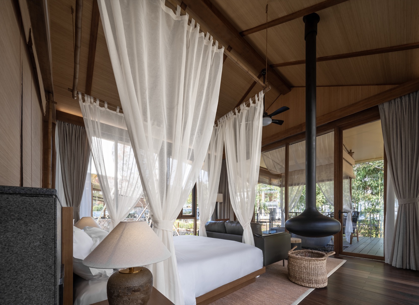 Shaowu City Erdu National Forest Health Tent Hotel by Dasong ...