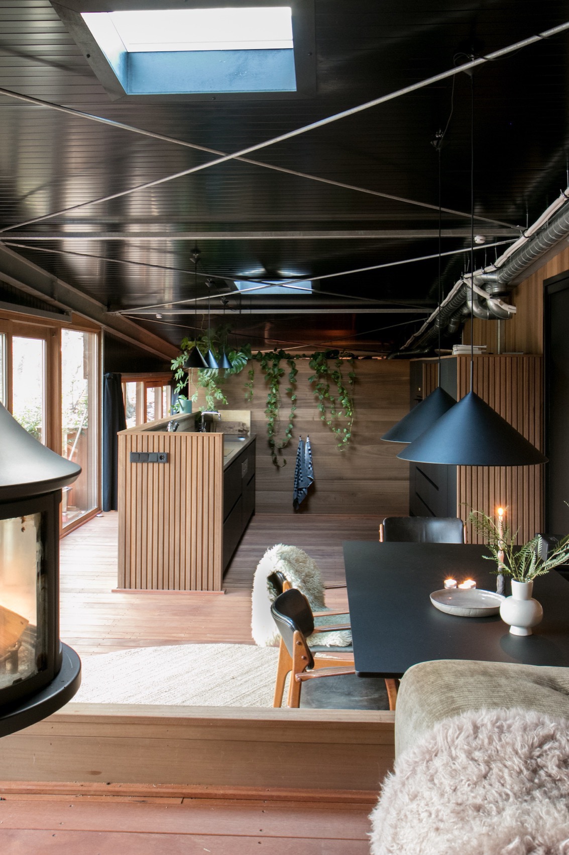 Steel House by GetAway Projects - 谷德设计网