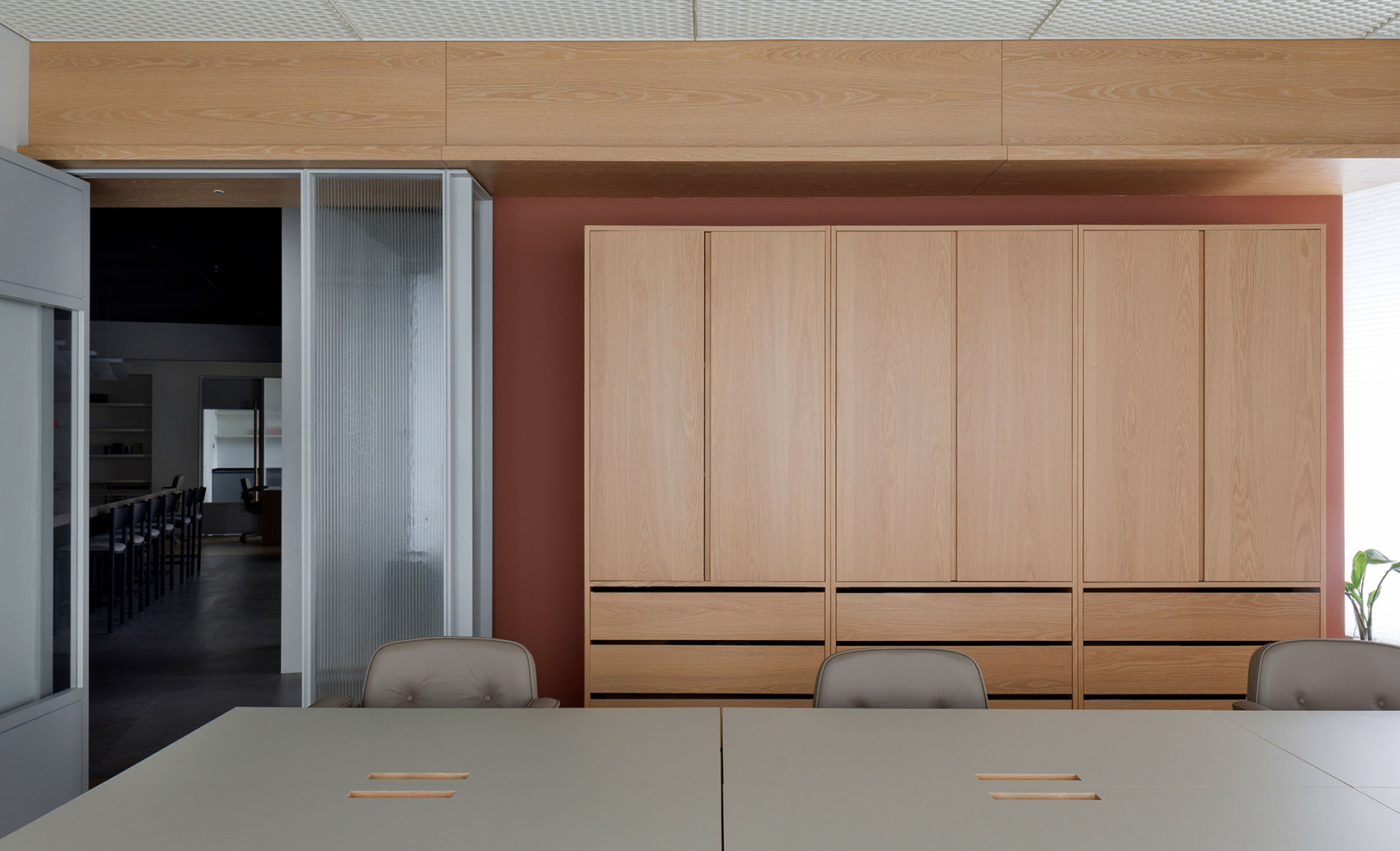 BASAO Office by Neutra Architects - 谷德设计网