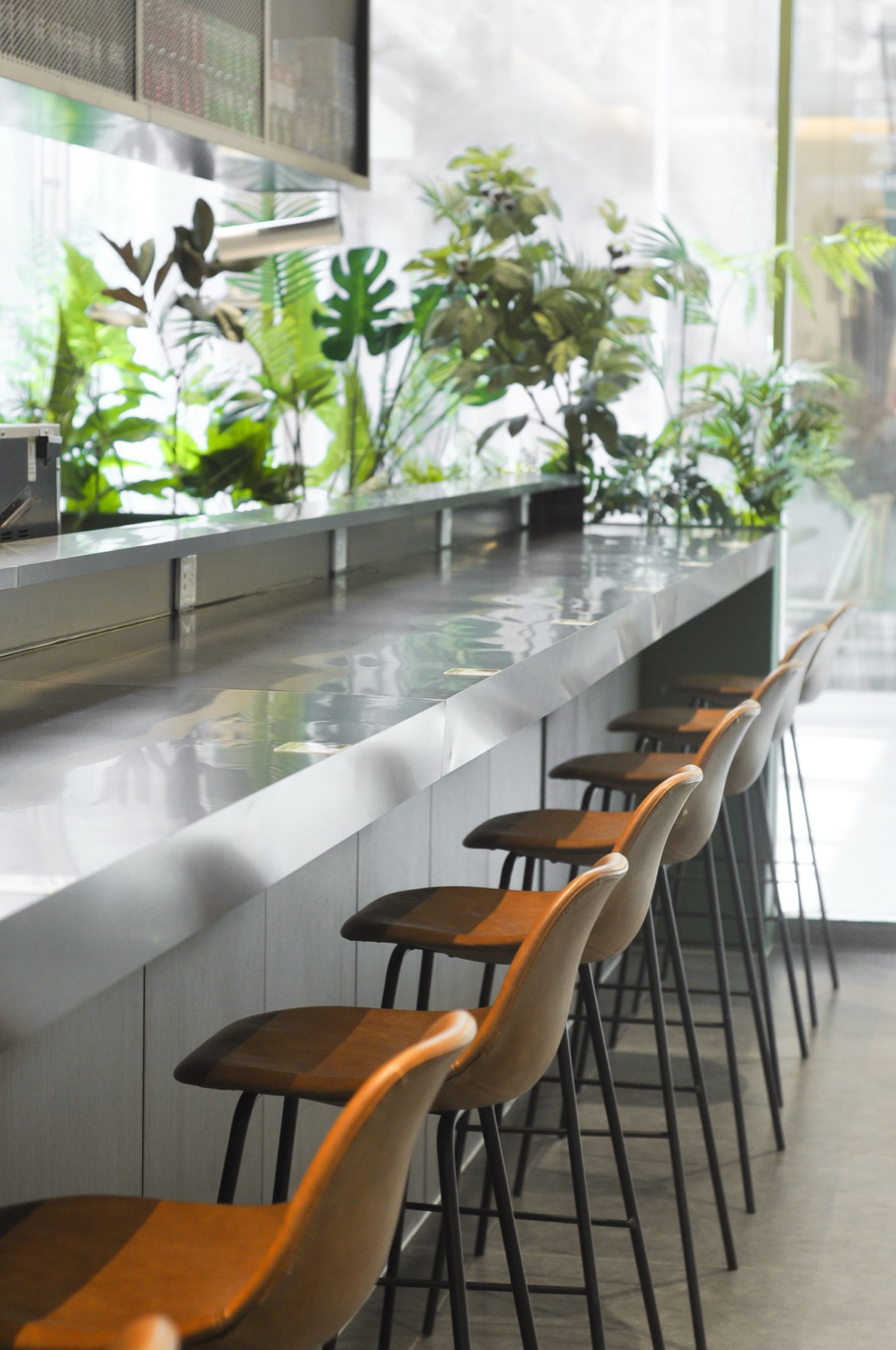 Fun-hey Thai Restaurant by Lingwai Studio - 谷德设计网