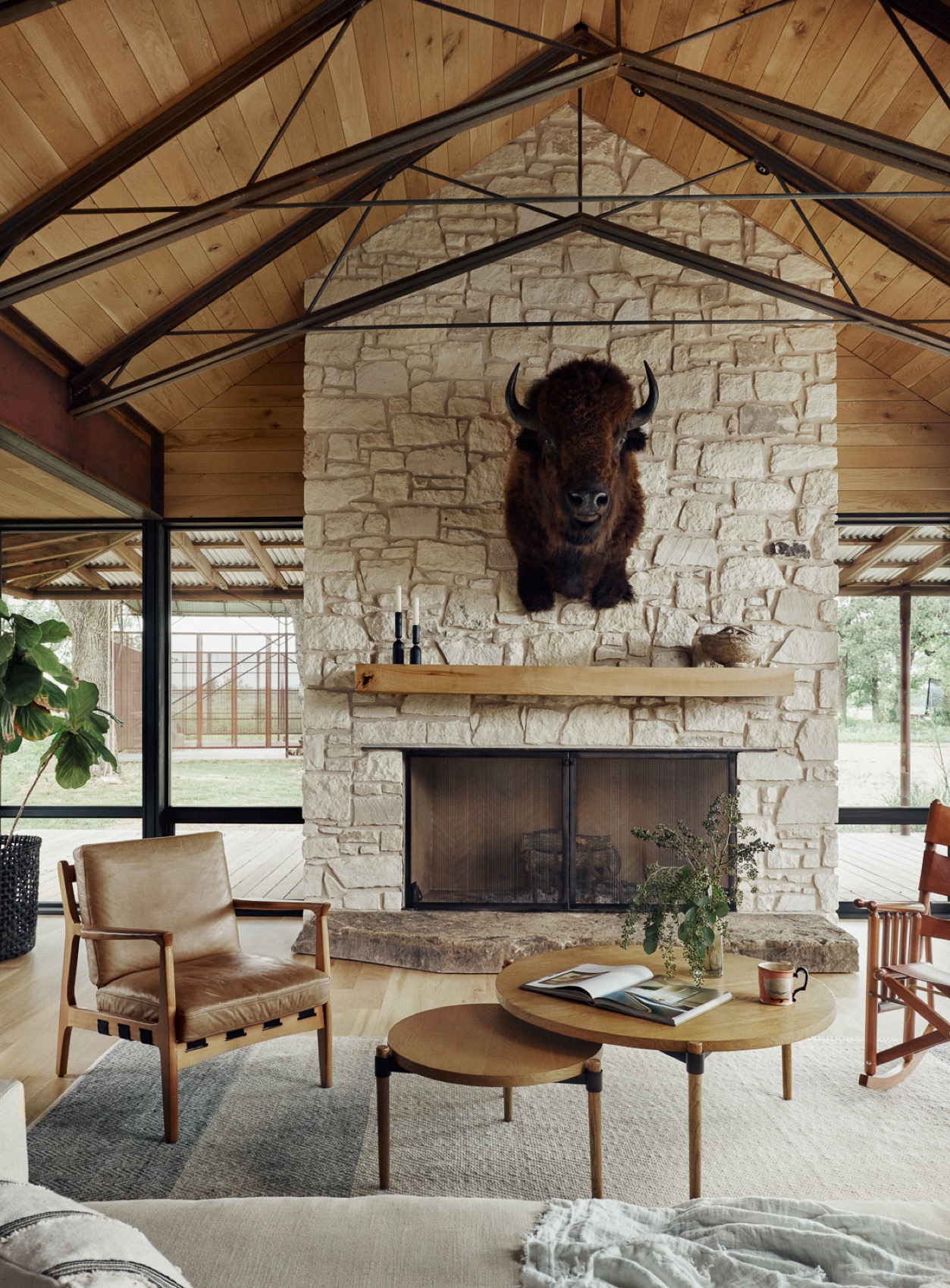 Roam Ranch by Baldridge Architects - 谷德设计网