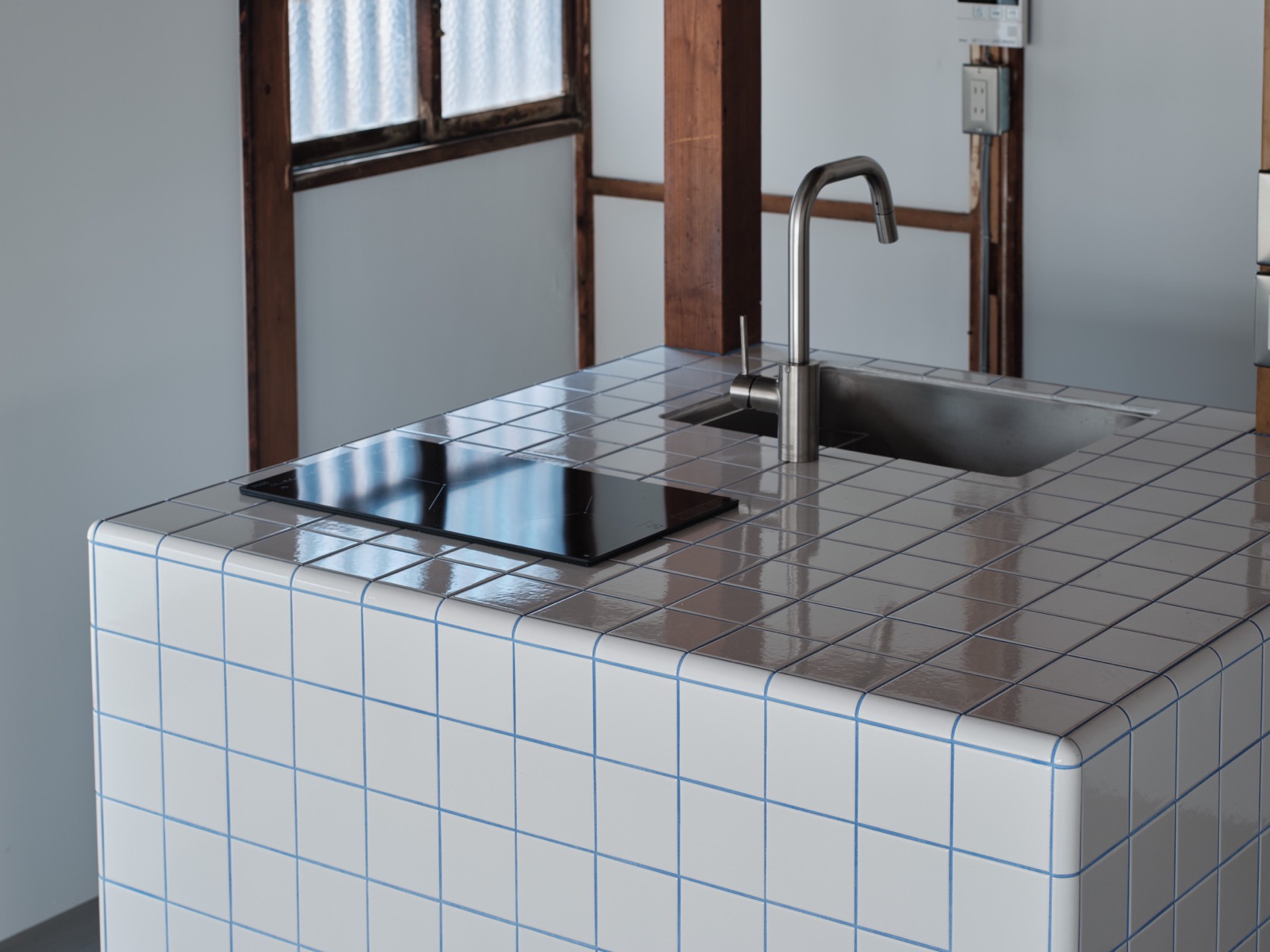 The Ōmori House by Roovice - 谷德设计网