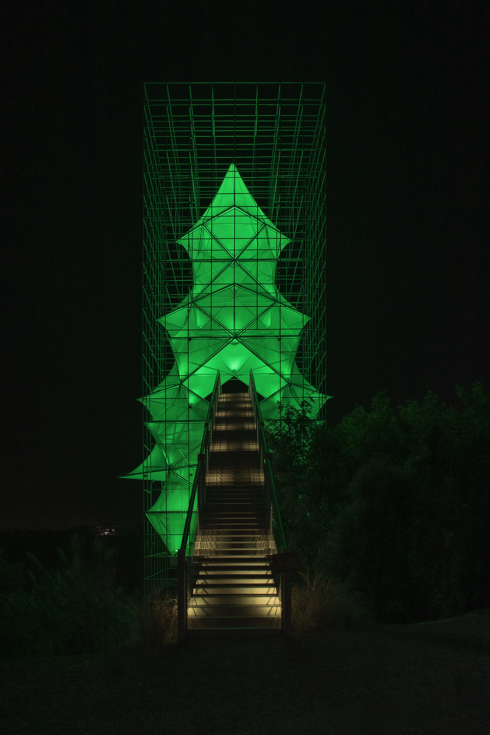 THE TREE by YXDesigners - 谷德设计网