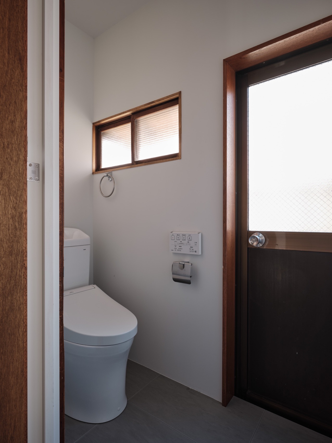 The Ōmori House by Roovice - 谷德设计网