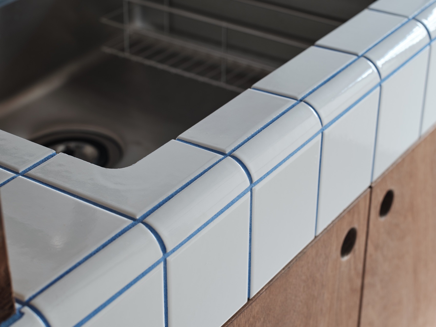 The Ōmori House by Roovice - 谷德设计网