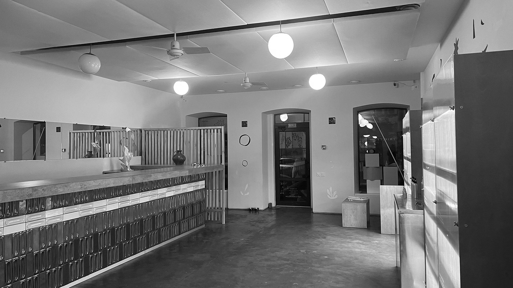 Bursa bar by Mirzoyan Studio - 谷德设计网