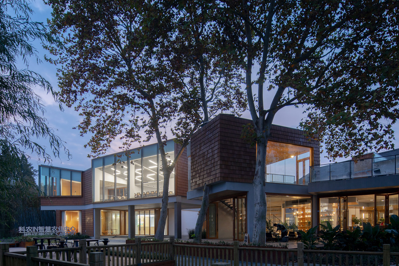 Chengdu Wenjiang CSA Youth Community by MAT - 谷德设计网