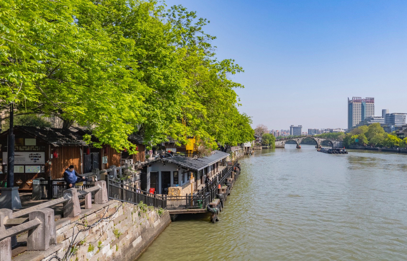 Hangzhou Grand Canal South Section Regeneration by Atelier Liu Yuyang ...